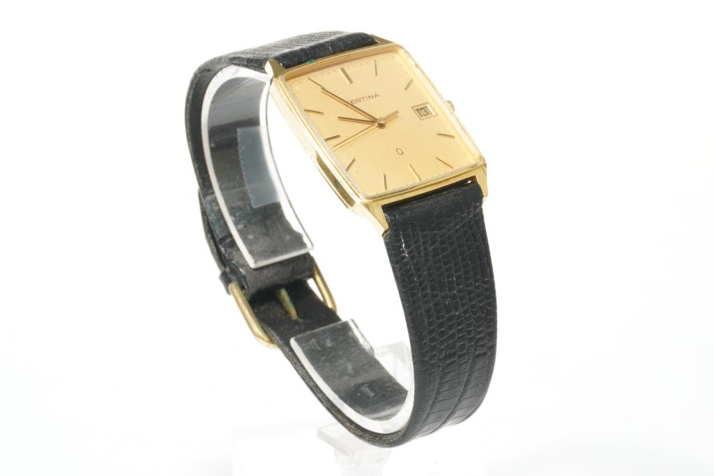 Myyntierä 1099 - Helsingin Pantin Huutokauppa